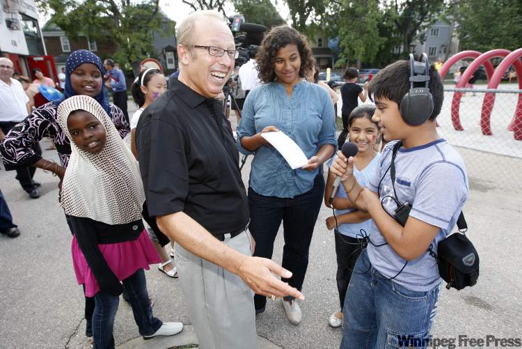 Zellers program to help kids – Brandon Sun