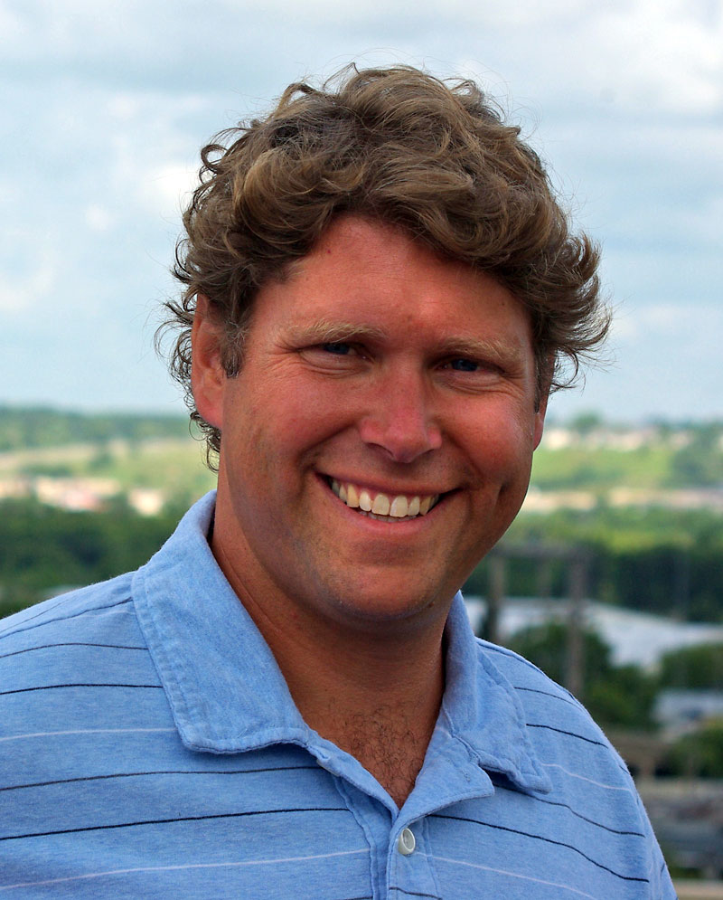 Pool closure hot topic on campaign trail: Fawcett, Volek – Brandon Sun