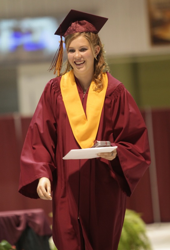 SLIDESHOW: Crocus Plains graduation – Brandon Sun