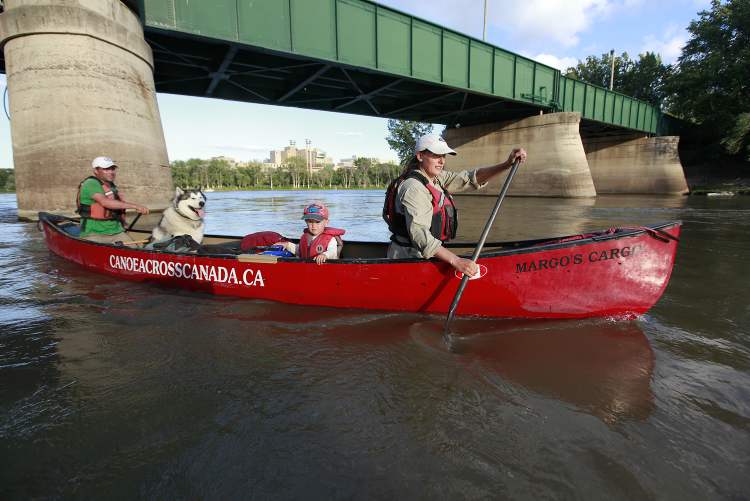 7,000 km across Canada by canoe – Brandon Sun
