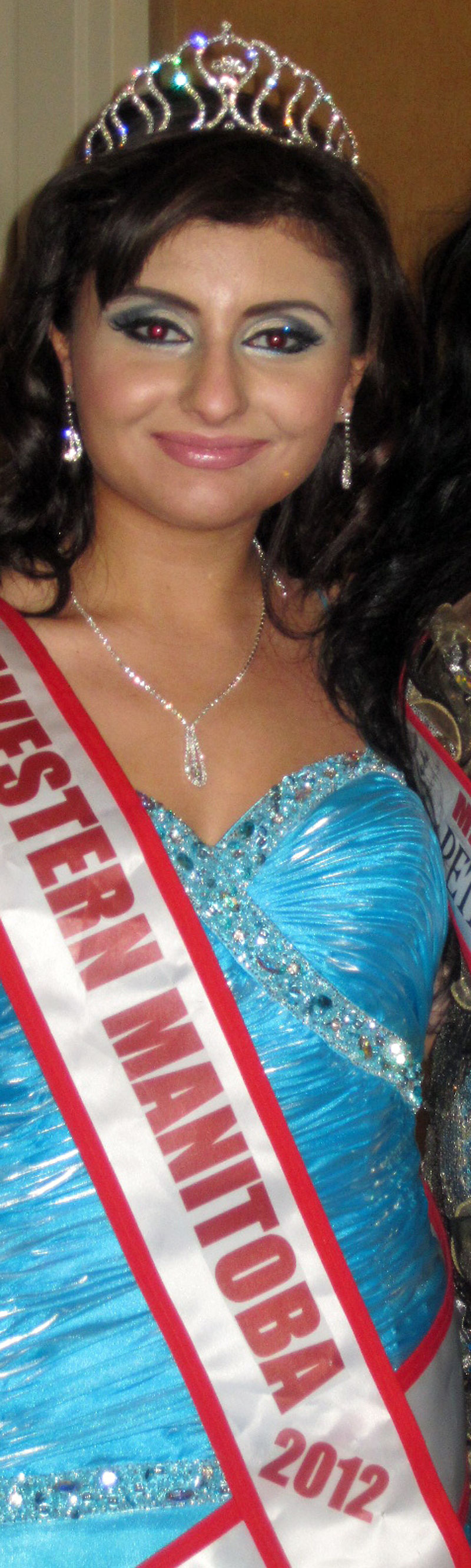 Antonakis wins spirit award at national pageant – Brandon Sun