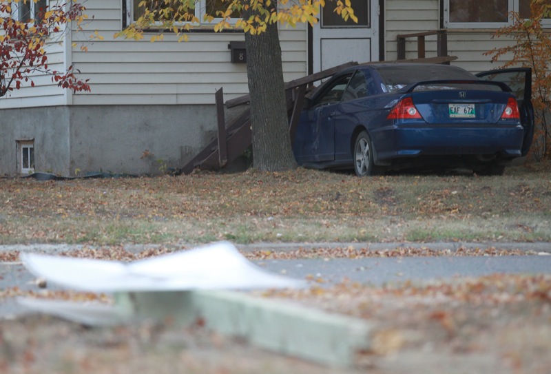 Man charged after high-speed crash – Brandon Sun