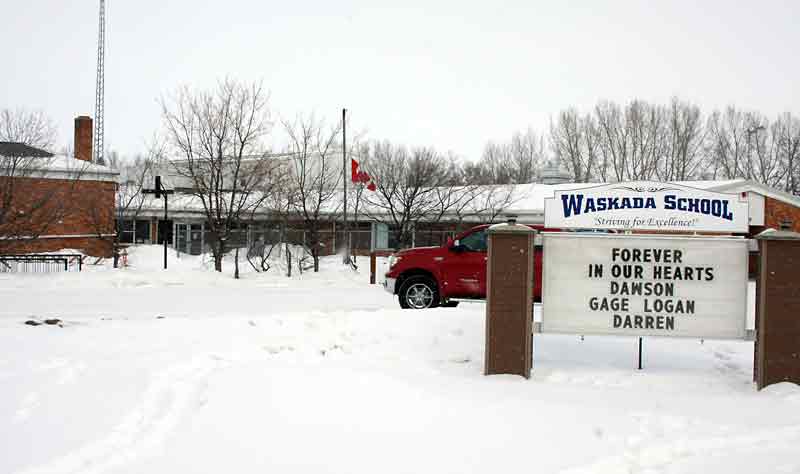 Waskada mourns crash victims – Brandon Sun