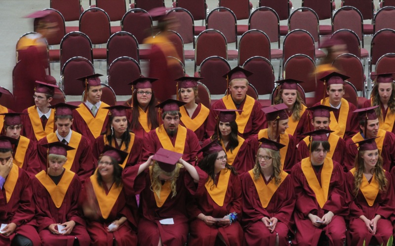 Crocus Plains graduates urged to embrace change – Brandon Sun