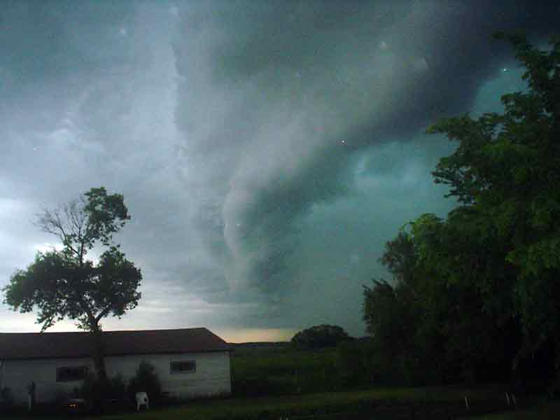 Scary formation not a funnel cloud: Meteorologist – Brandon Sun
