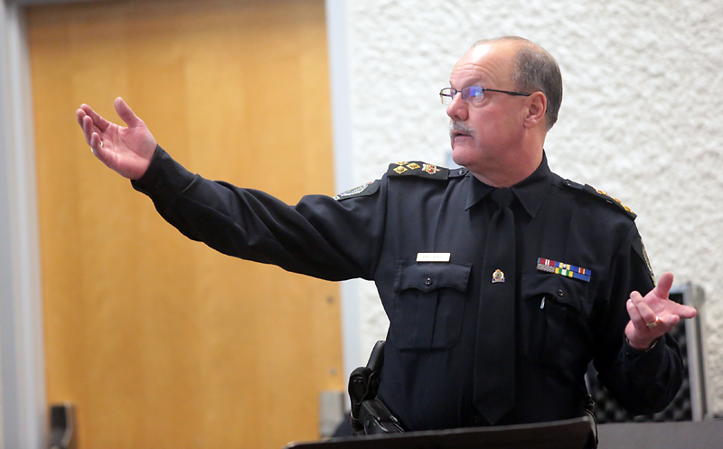 Residents help set policing goals – Brandon Sun