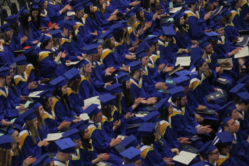 BU celebrates class of 2014 – Brandon Sun