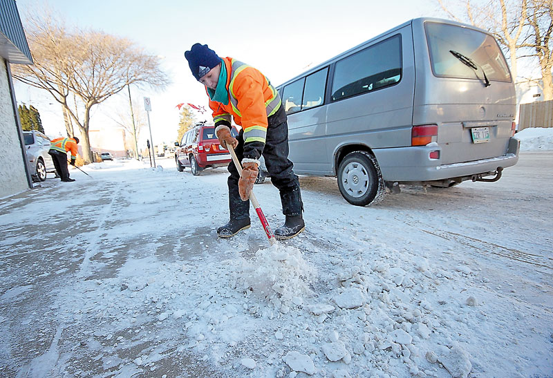 Staying warm while working outdoors – Brandon Sun
