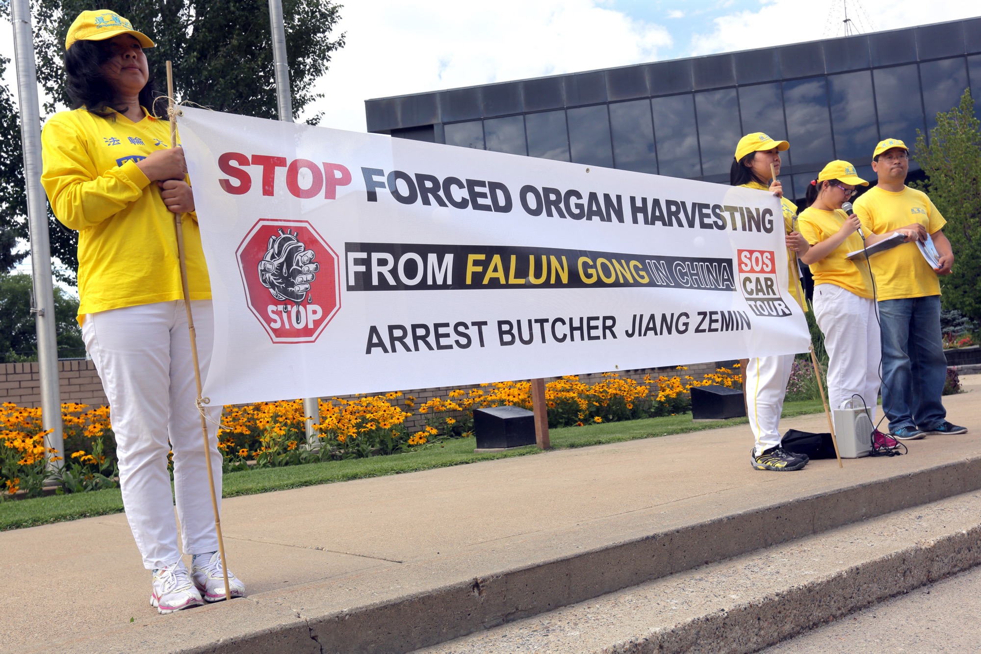 Falun Gong advocates seek support in Wheat City – Brandon Sun
