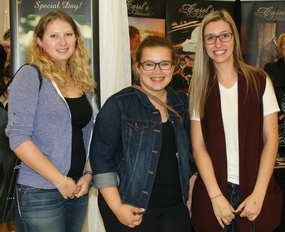 All Dressed Up — Wedding, grad expo always in fashion – Brandon Sun