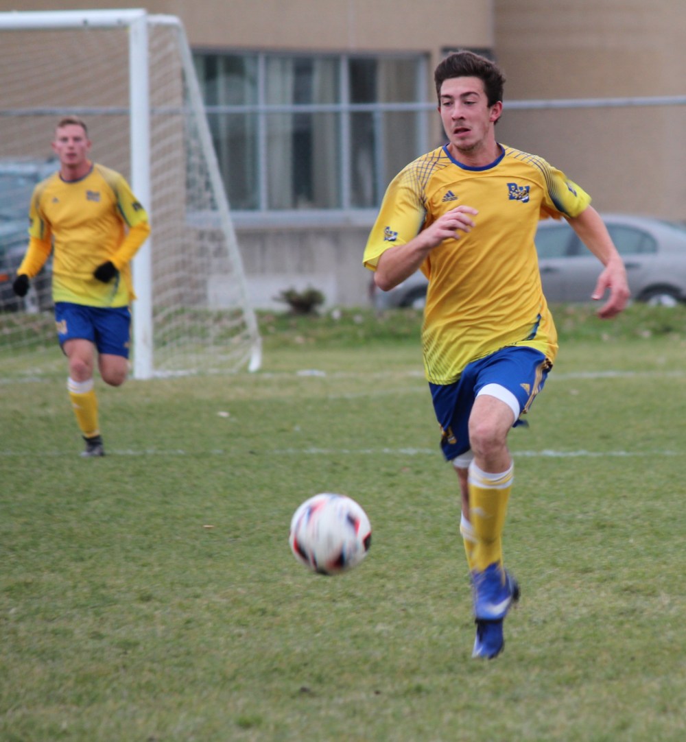 BU men edged out for playoff berth – Brandon Sun