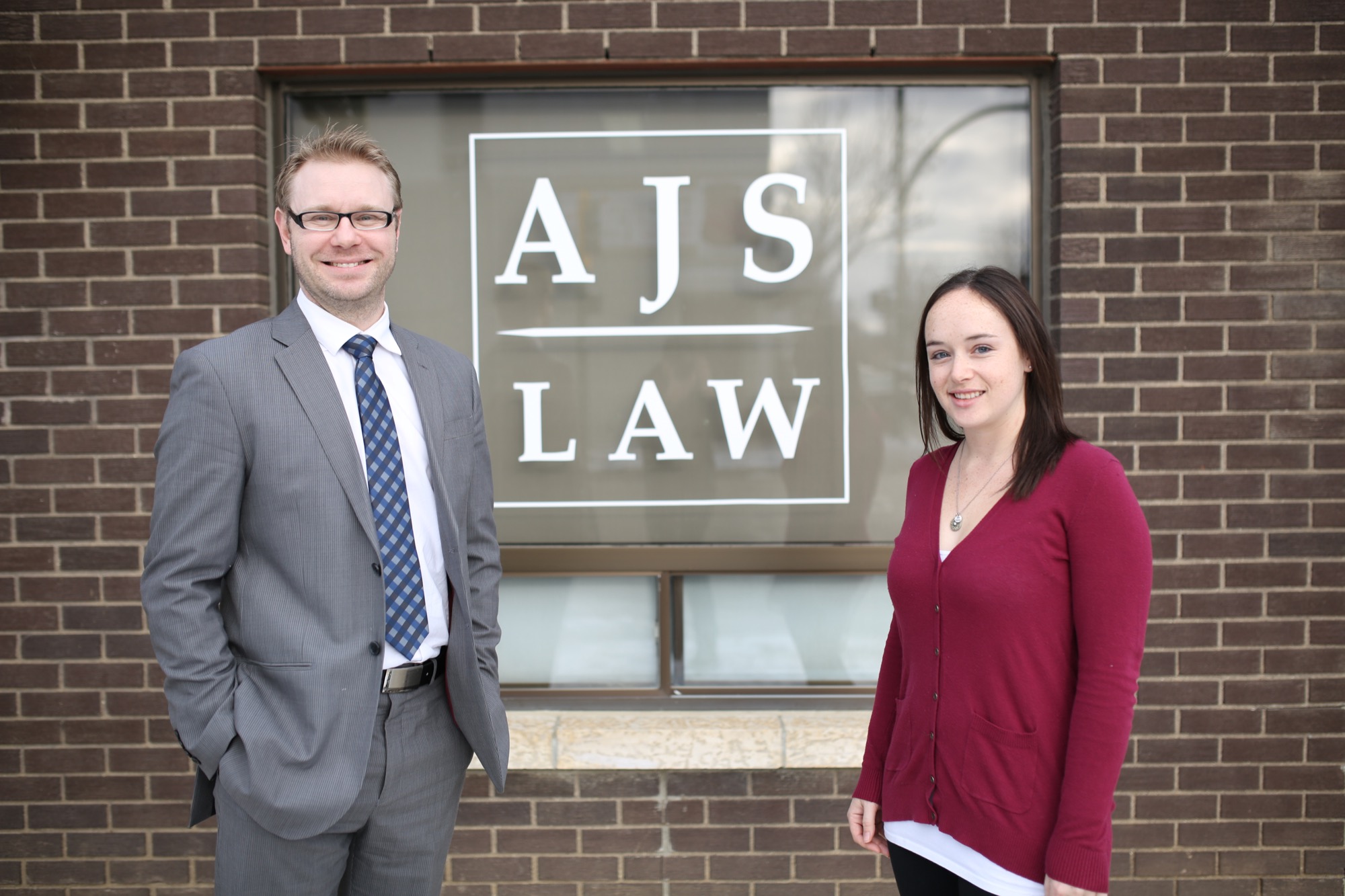 Brandon lawyer aims to aid middle-income earners – Brandon Sun