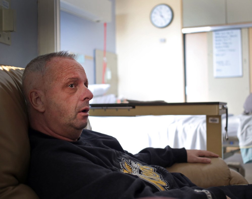 Vincent Massey principal ‘a true inspiration’ – Brandon Sun