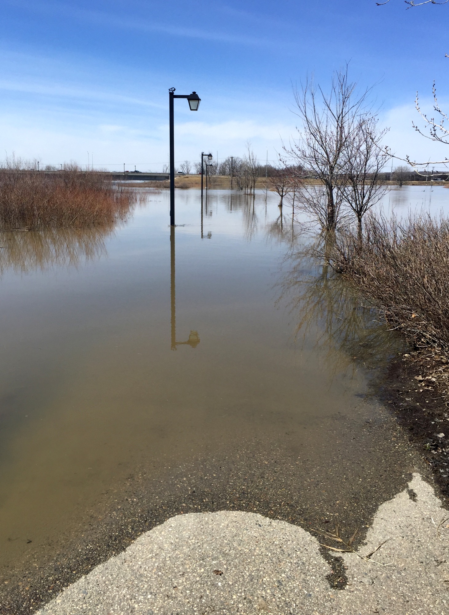 Assiniboine crest in Brandon higher than first projected – Brandon Sun