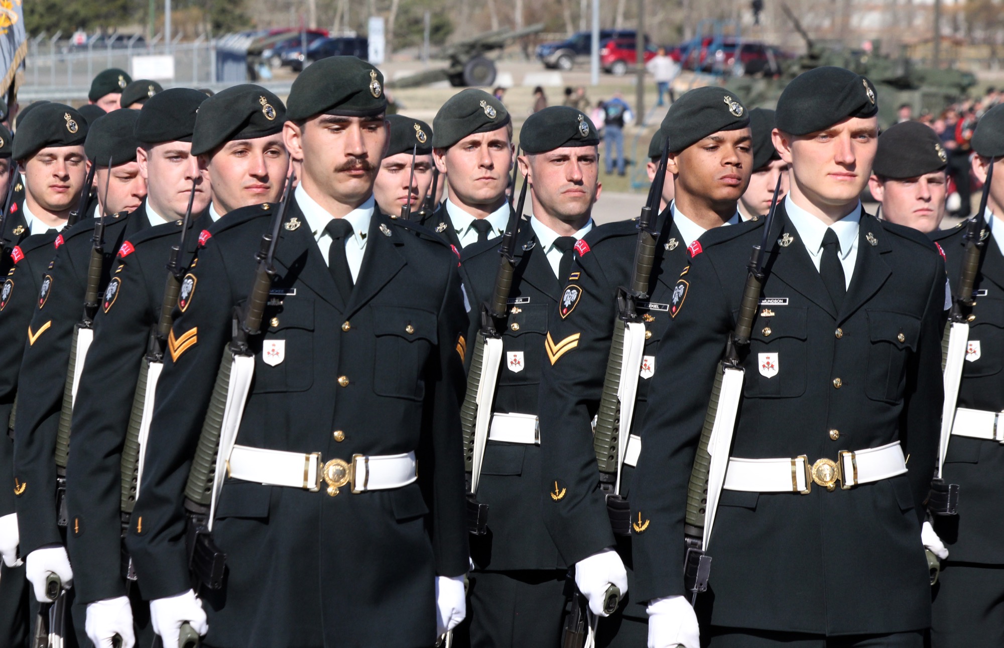 2PPCLI receives new Queen’s Colour – Brandon Sun