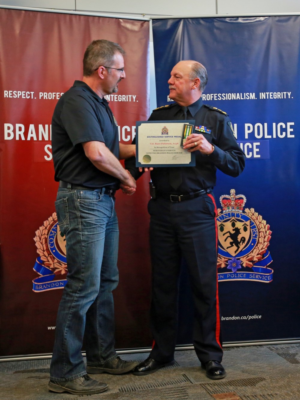 Brandon police honour dedicated officers, heroic citizens – Brandon Sun