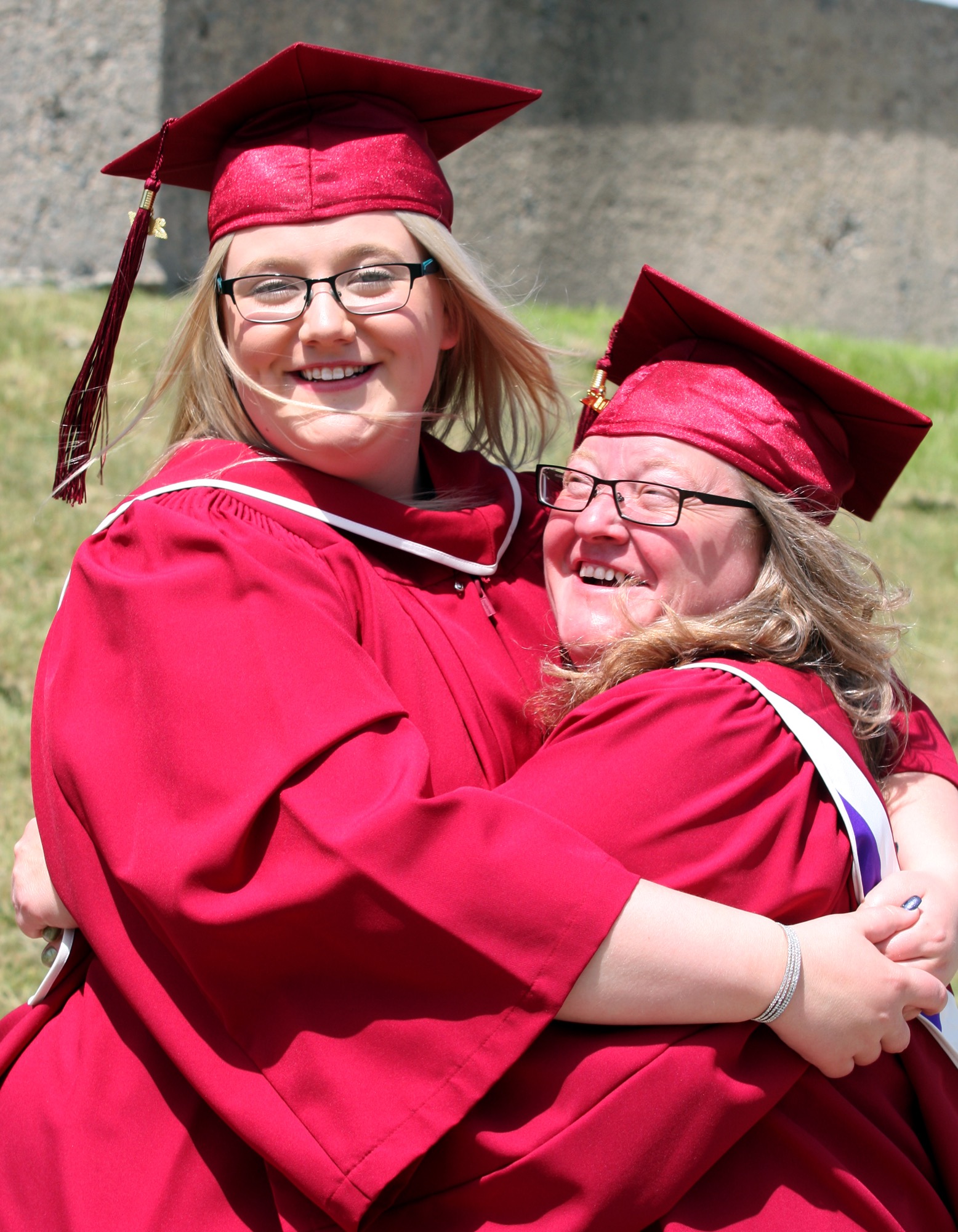 Mom, daughter graduate together from ACC – Brandon Sun
