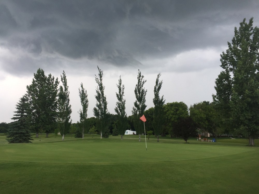 OUT OF BOUNDS: McCreary offers relaxed, fun round of golf – Brandon Sun