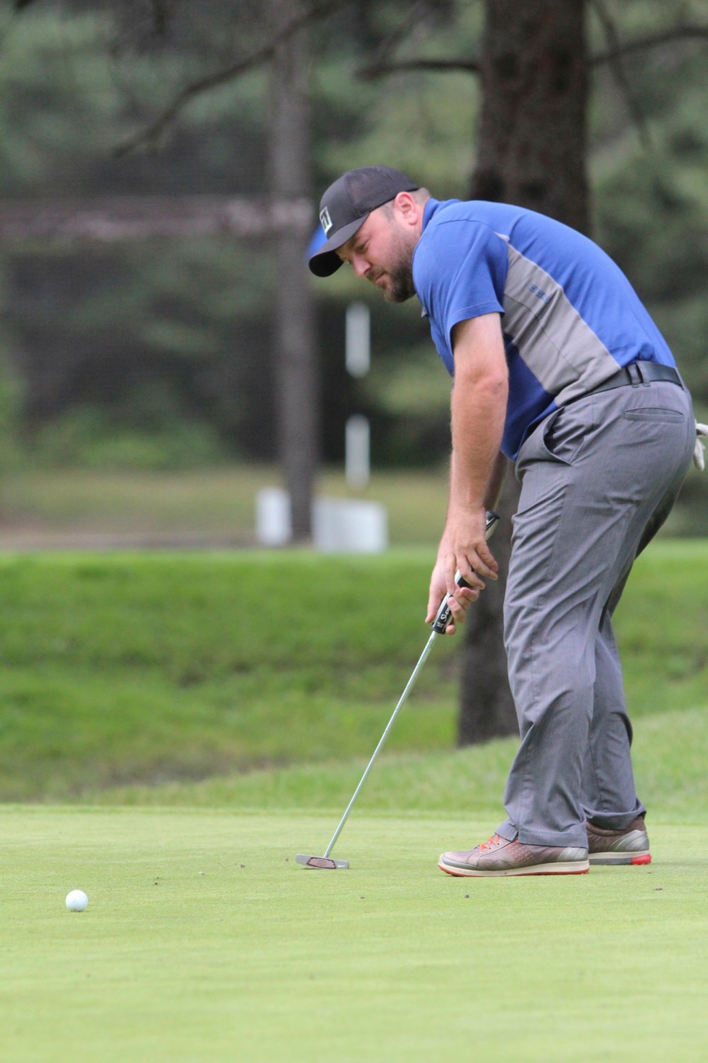 Gregoire surrounded by past winners – Brandon Sun