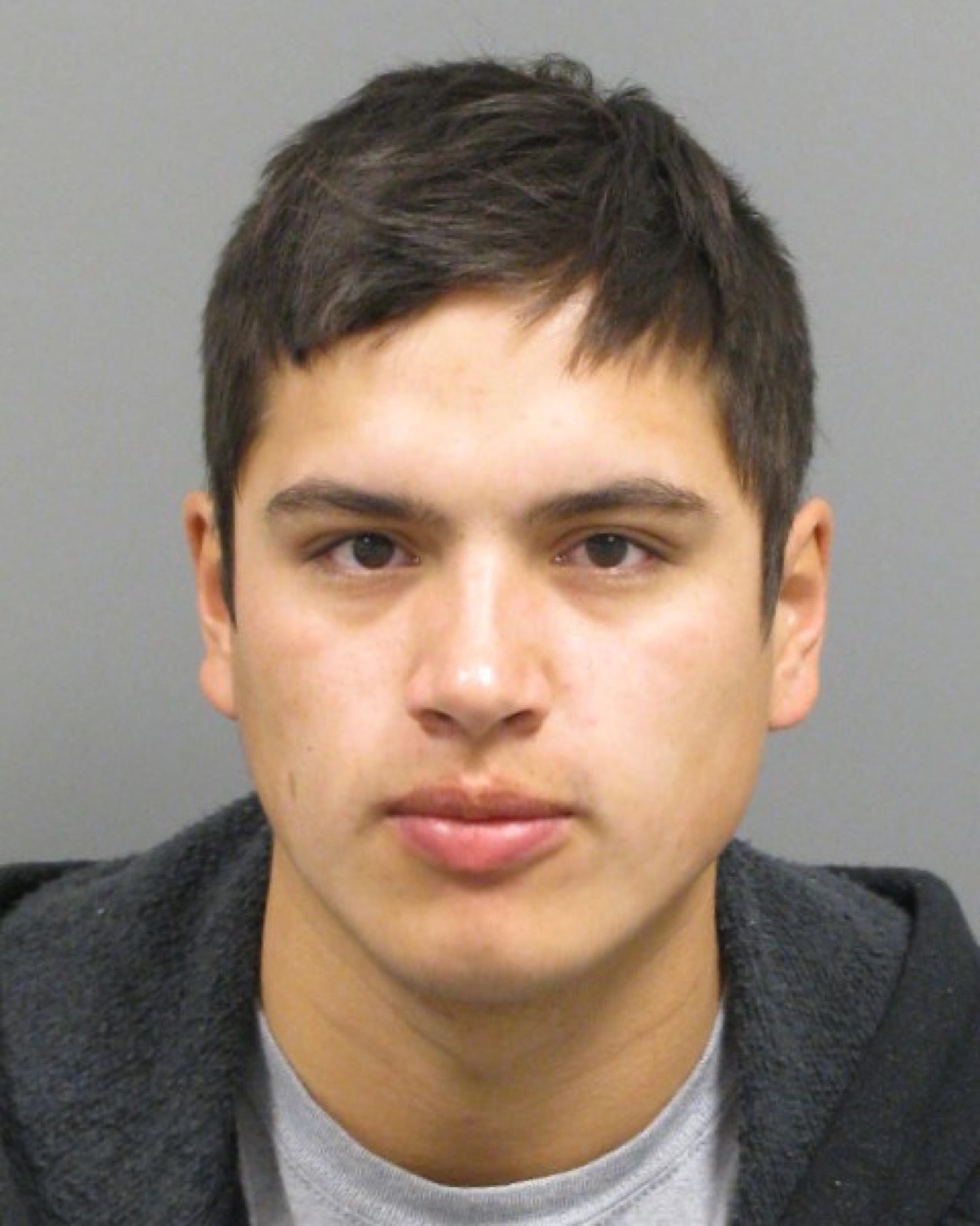 Crime Stoppers — Police look to solve Rosser Ave. robbery – Brandon Sun