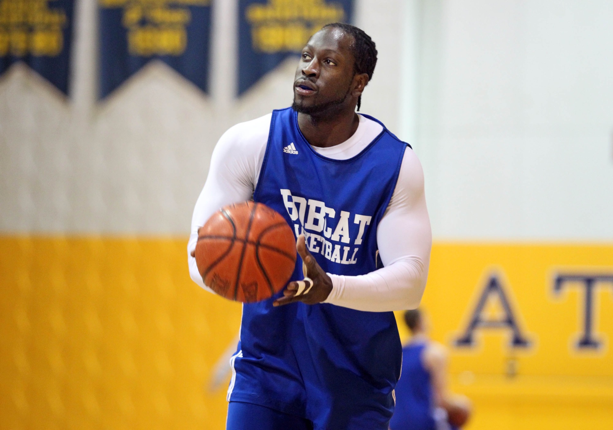 Former Bobcat hoops star Gayle passes away – Brandon Sun