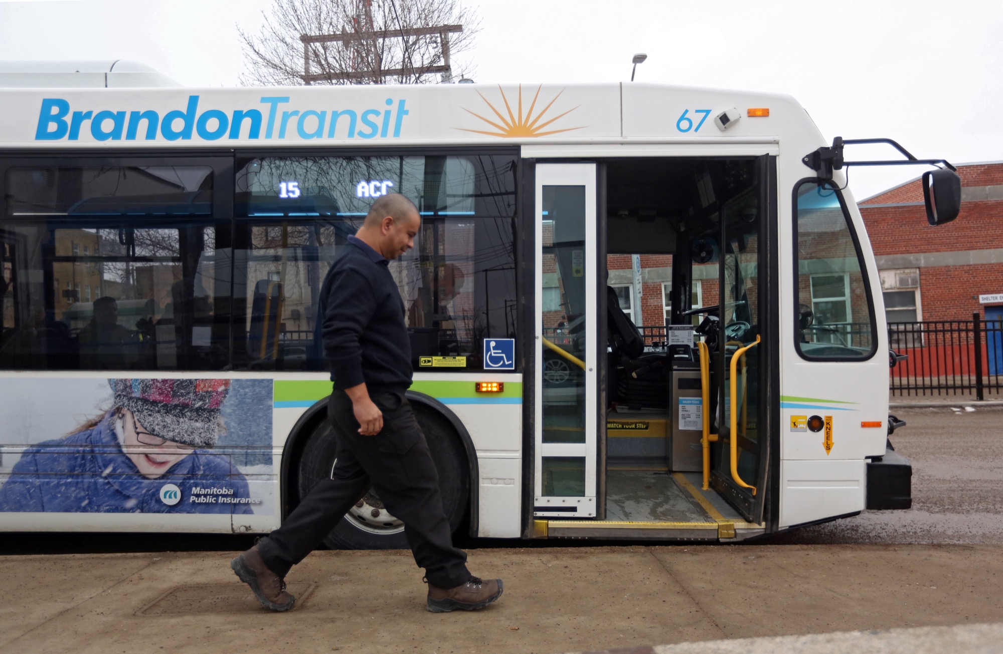 Councillors slam transit cuts – Brandon Sun