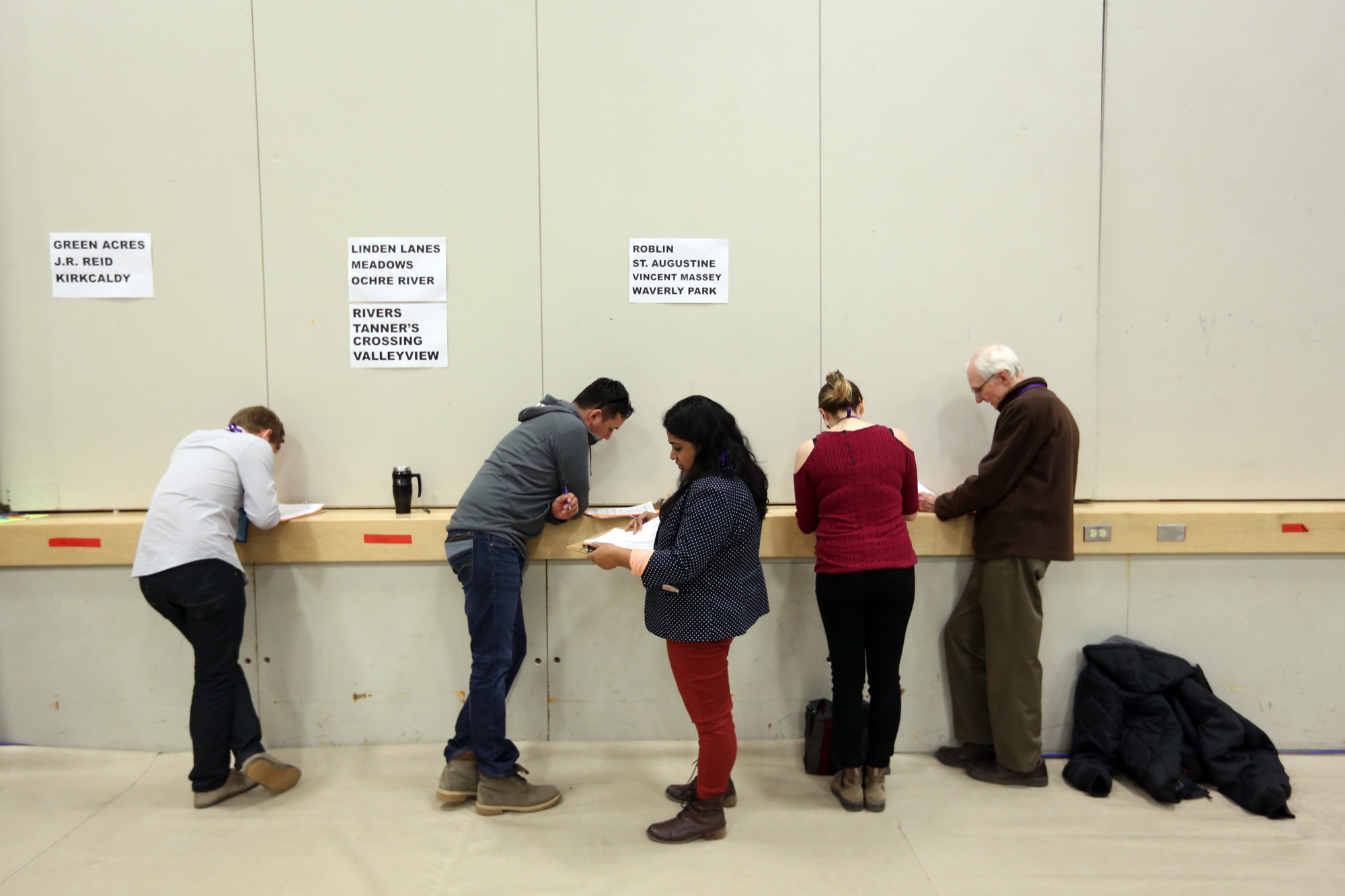 Students show off projects at science fair – Brandon Sun