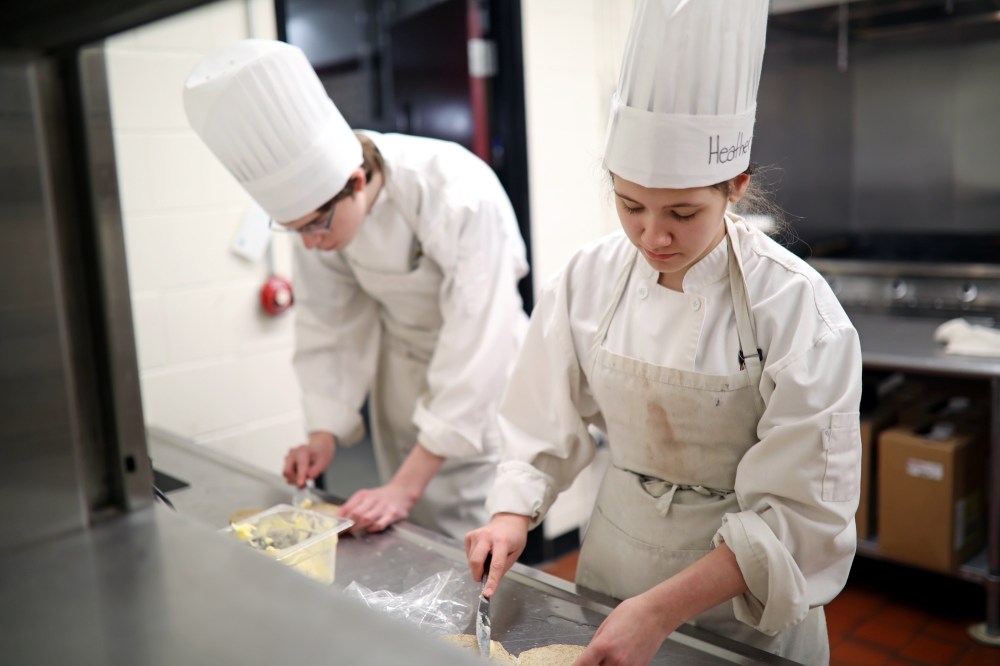 Crocus Plains students ready to cut loose – Brandon Sun