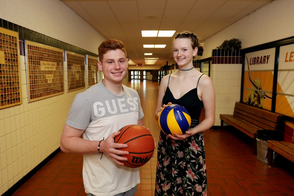 Olive, Donald follow siblings’ path to the top – Brandon Sun