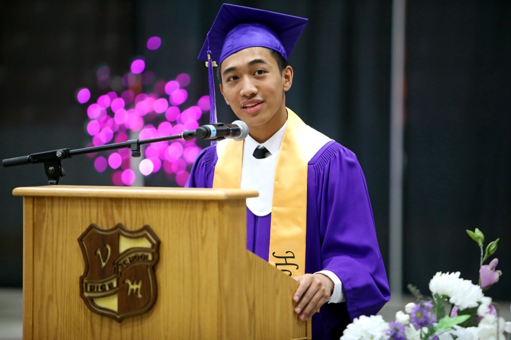 Vincent Massey graduates cherish special recognition – Brandon Sun