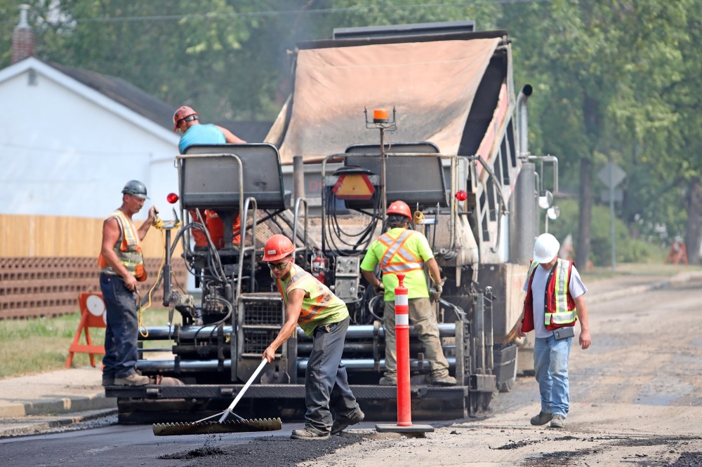 Paving in city scheduled throughout August – Brandon Sun