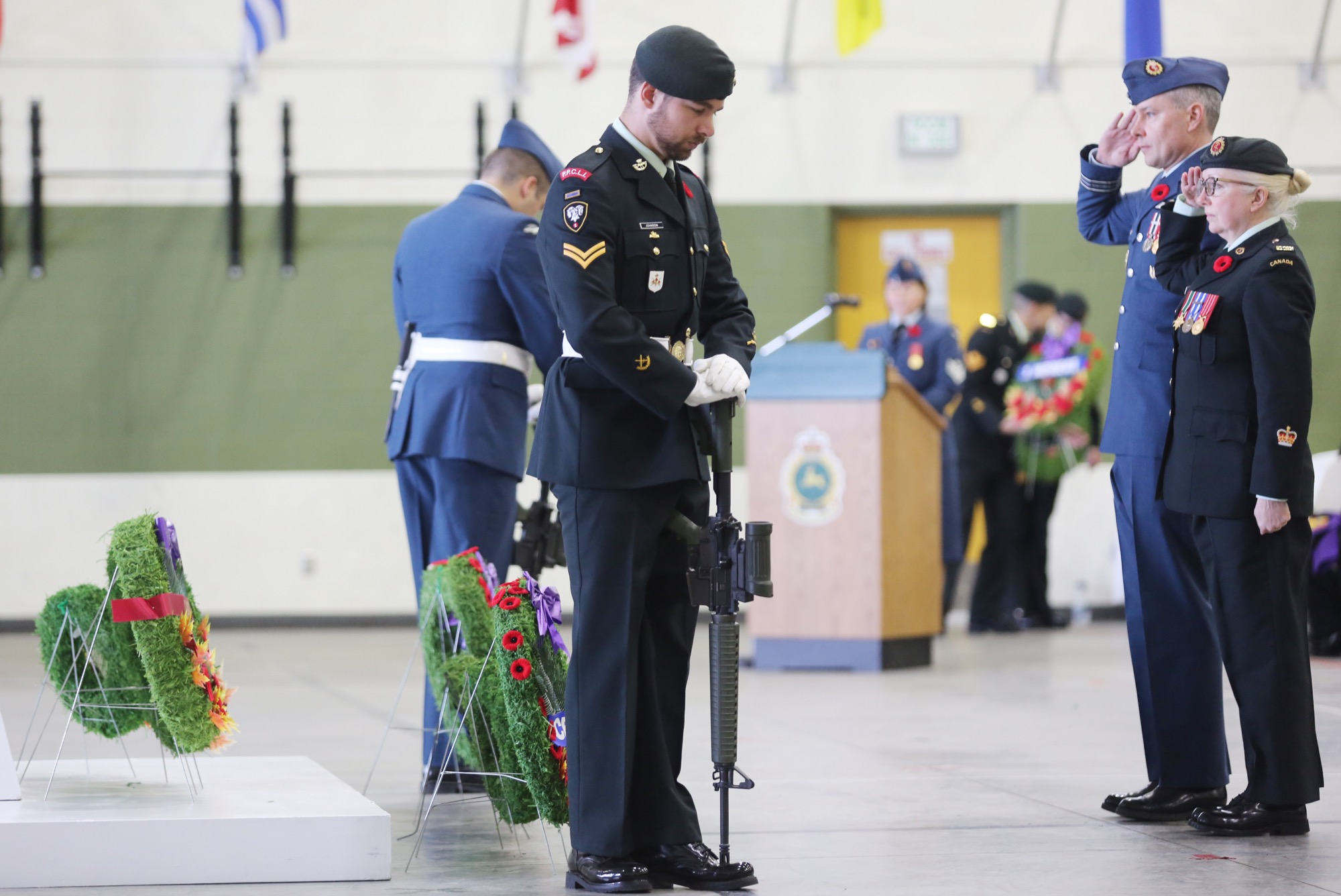 Hundreds attend CFB Shilo ceremony – Brandon Sun
