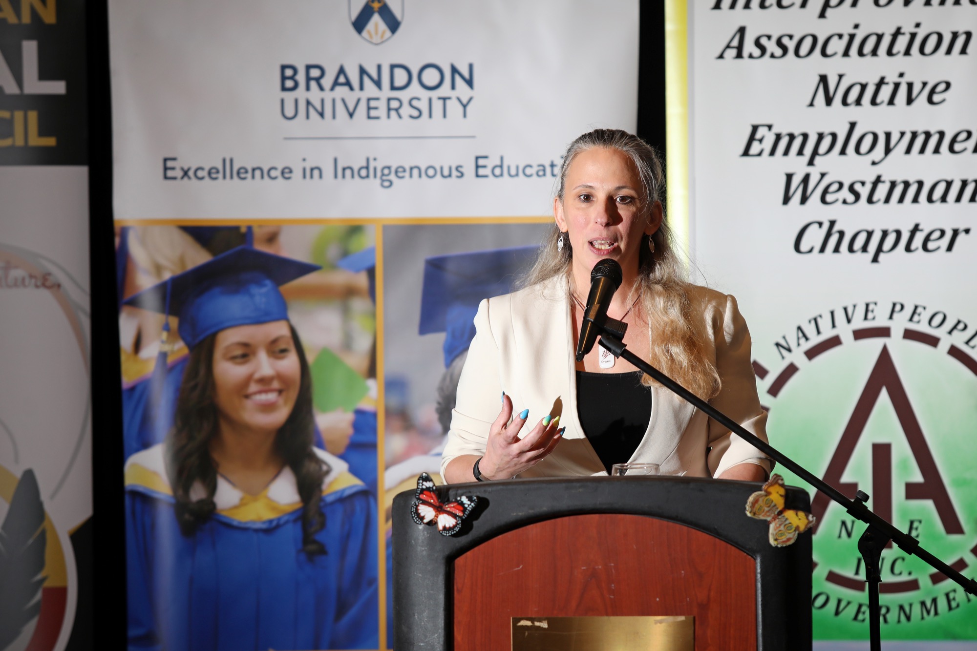 Businesswoman tops awards – Brandon Sun
