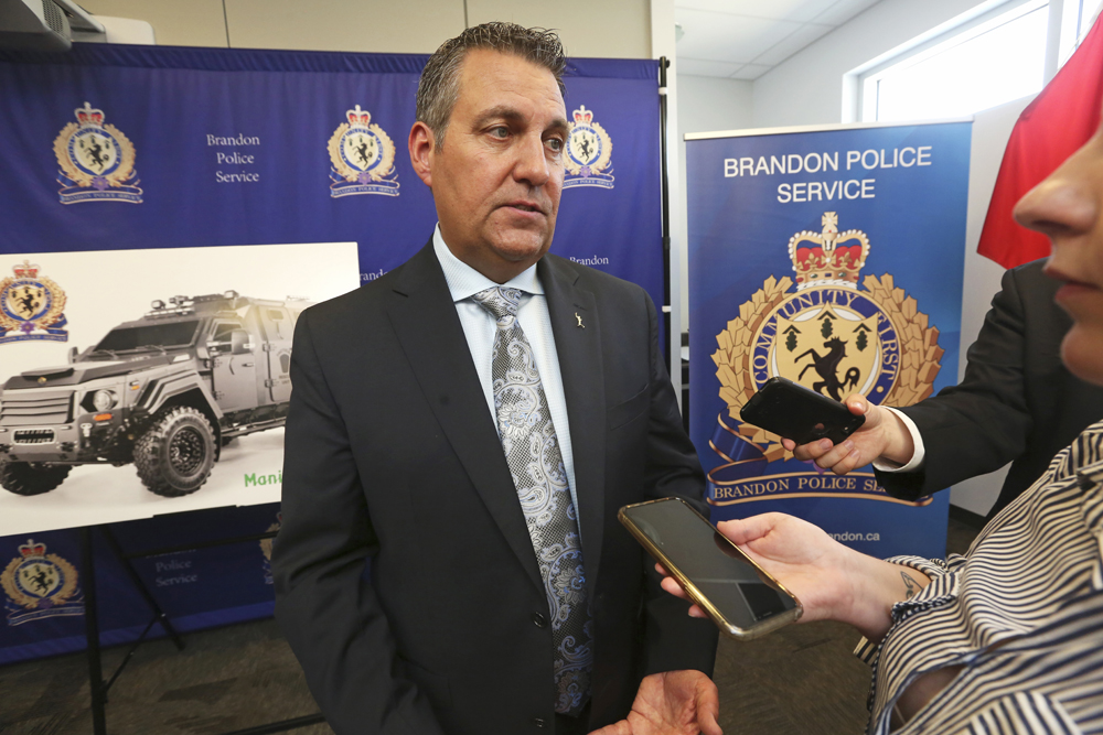 Brandon police to get armoured vehicle – Brandon Sun