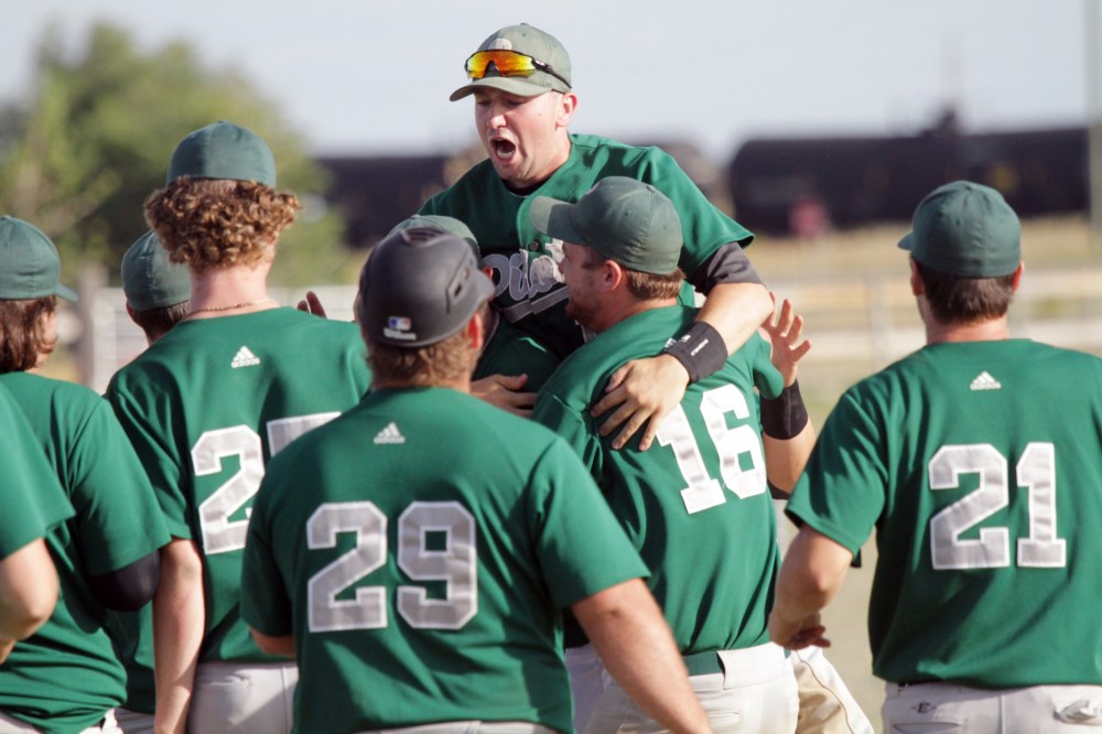 Friesen guides Pilot Mound to senior AA crown – Brandon Sun