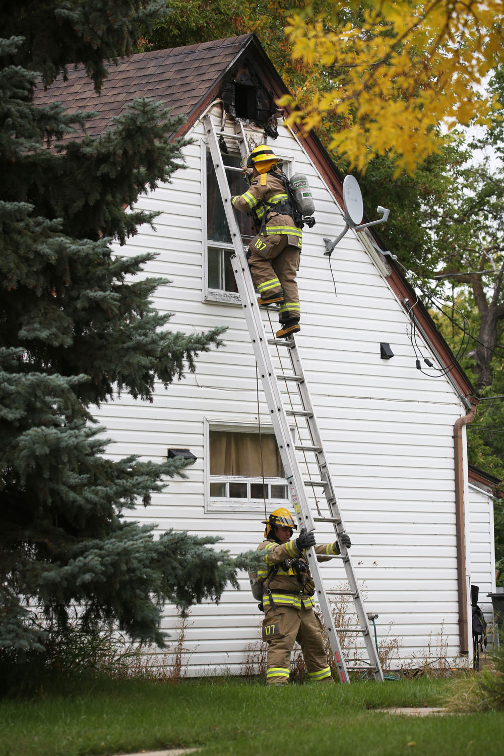 Firefighters snuff Eighth Street house fire – Brandon Sun