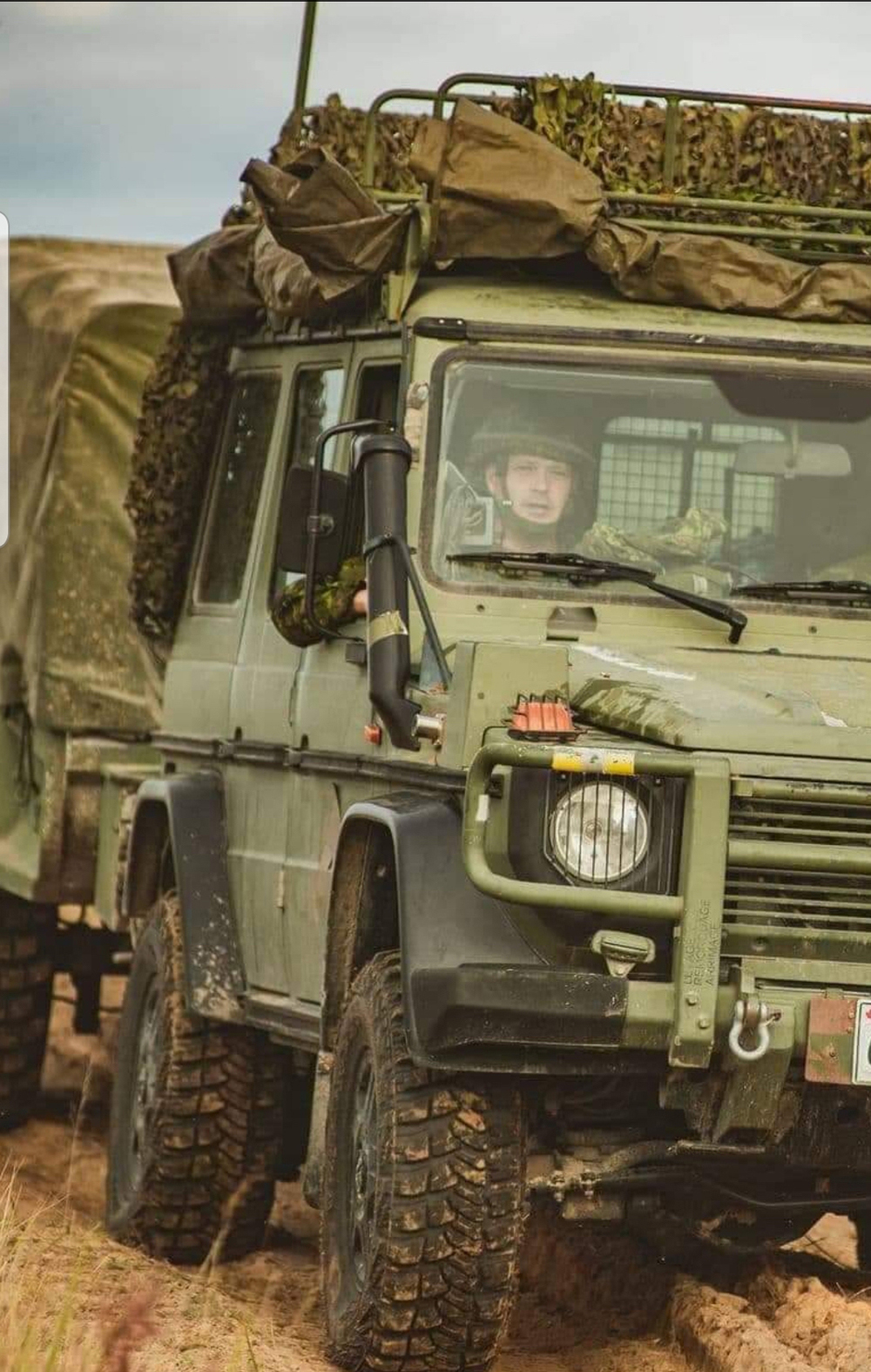 Atom-Jet pays tribute to community heroes – Brandon Sun