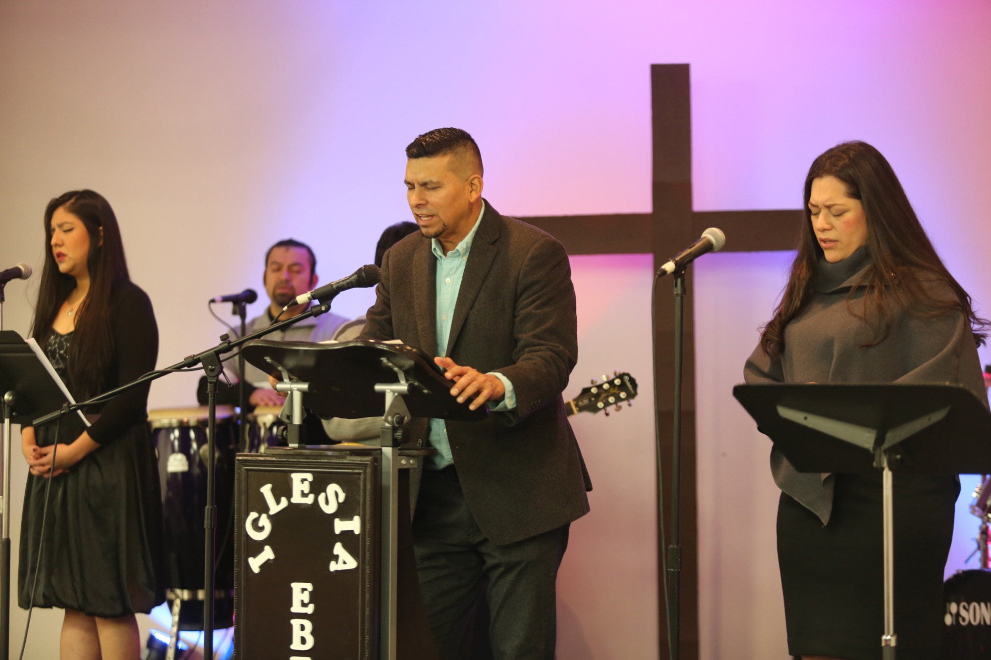 Hispanic church marks milestone – Brandon Sun