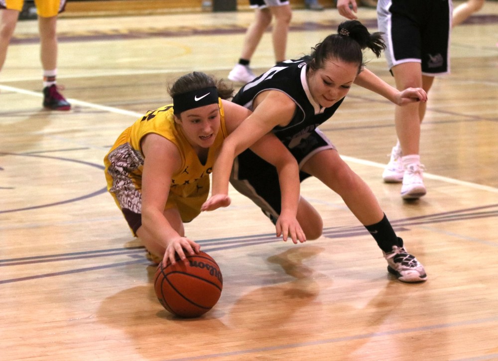 Crocus wins tourney with buzzer beater – Brandon Sun