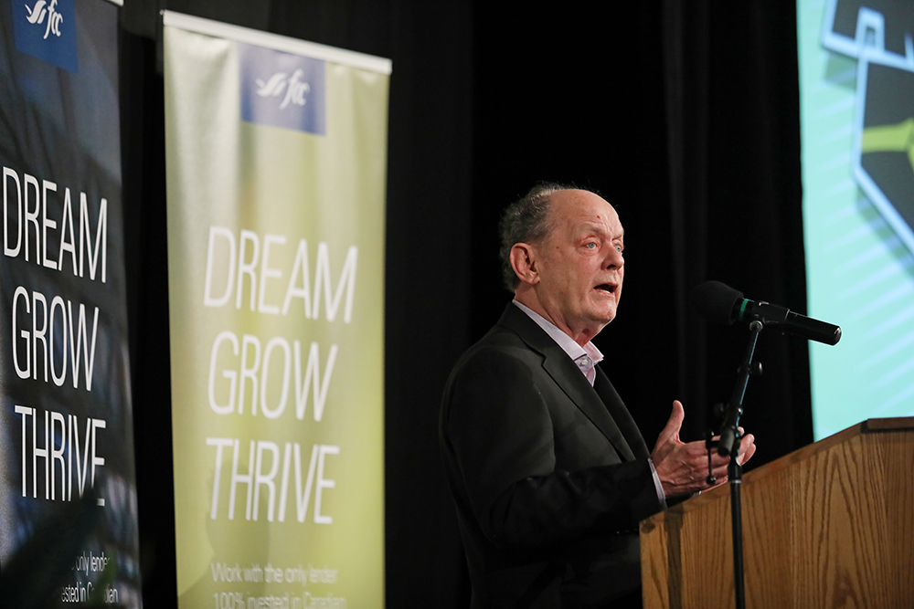 Rex Murphy takes stage at Ag Days – Brandon Sun