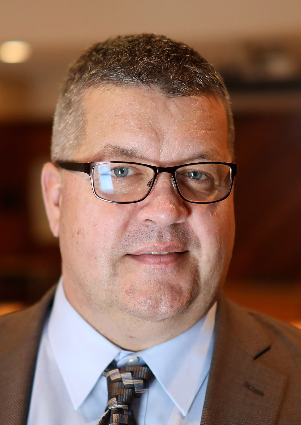 More than 900 computers sent home: BSD – Brandon Sun