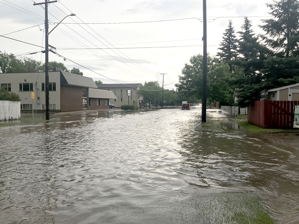 Record rainfall submerges Brandon – Brandon Sun