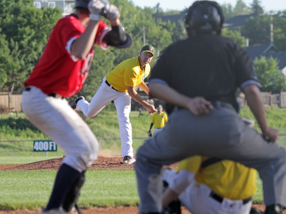 Dryden tosses three-hit shutout as Young Guns take series lead ...