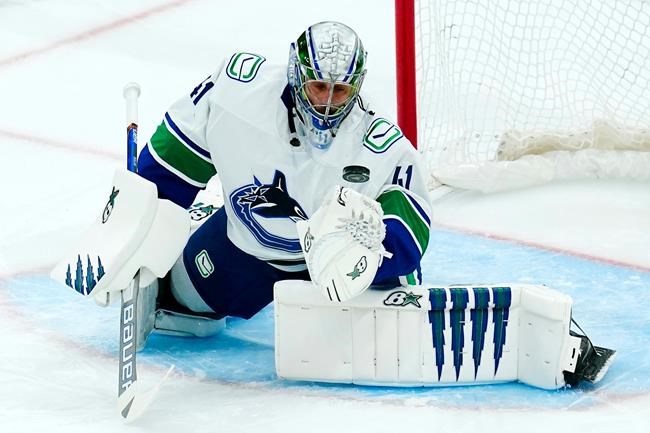 Horvat, Chiasson score 2 apiece as Canucks beat Coyotes 5-1 – Brandon Sun