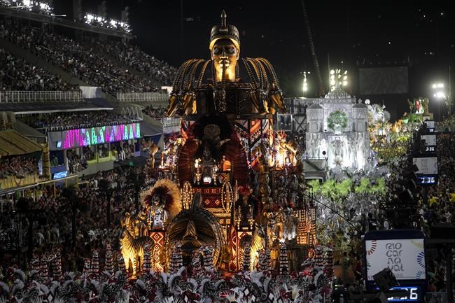 Rio’s dazzling Carnival parade resumes after pandemic hiatus – Brandon Sun