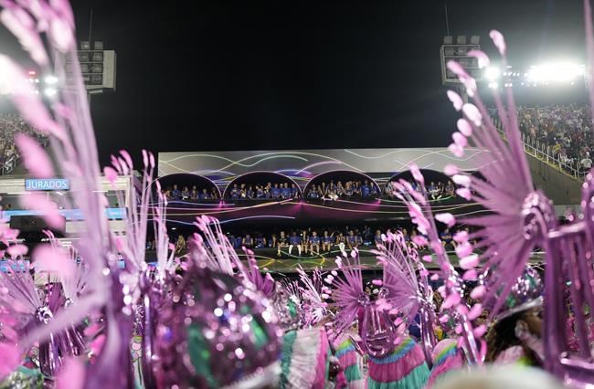 Rio’s dazzling Carnival parade resumes after pandemic hiatus – Brandon Sun