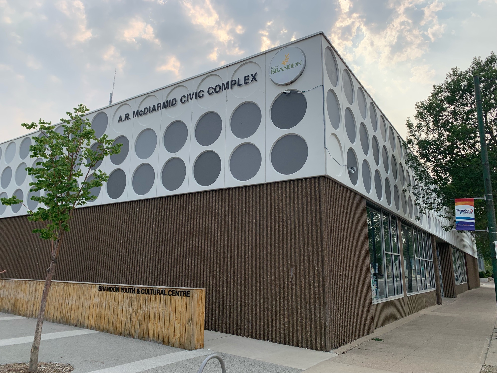 What’s open in Brandon on Remembrance Day – Brandon Sun