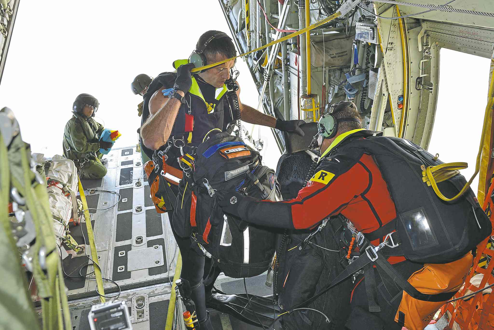 RCAF’s transport and rescue squadron to participate in flare exercises ...