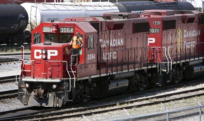 CP Rail raises quarterly dividend 27.5 per cent after strong first ...