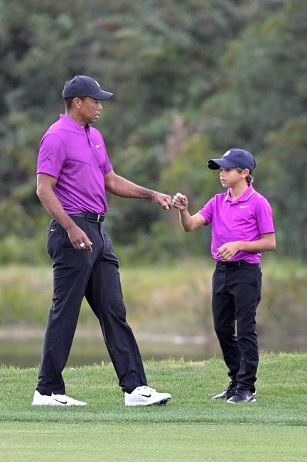 Tiger’s son makes TV debut and looks just like he’s at home – Brandon Sun
